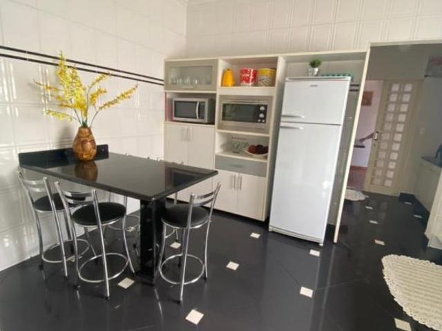 Casa Duplex 198m2 3 Dorms 1 Suíte c/Hidro todas com Planejados e Ar Cond,Lavanderia,Área Gourmet,3 V