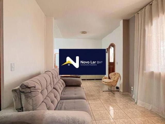 Casa Duplex 395m², 5 quartos, suite e 4 vagas à venda no bairro Buritis