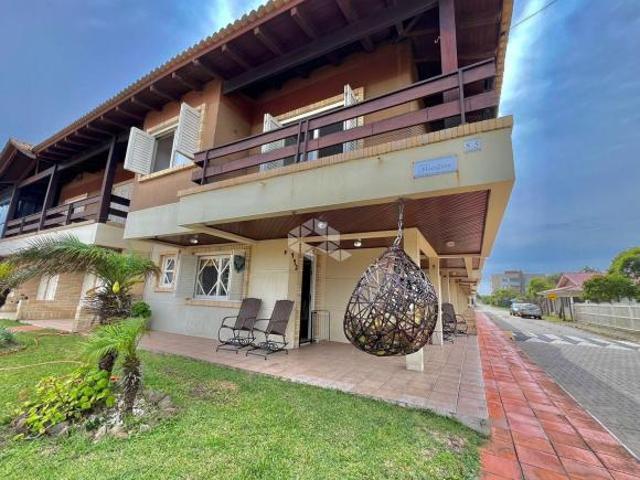 Casa duplex 3 dormitórios em Xangri lá