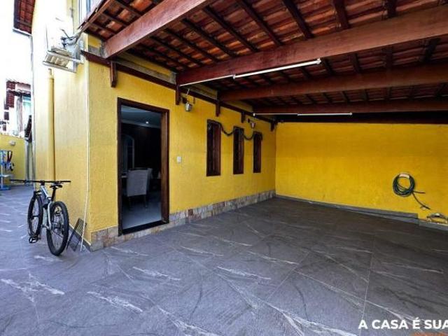 Casa Duplex, 3 Quartos e 2 Vagas totalmente Individual no Jardim Riacho das pedras
