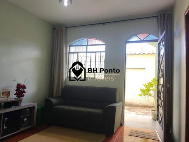 CASA DUPLEX A VENDA DE 3 QUARTOS NO BAIRRO GLÓRIA, BH