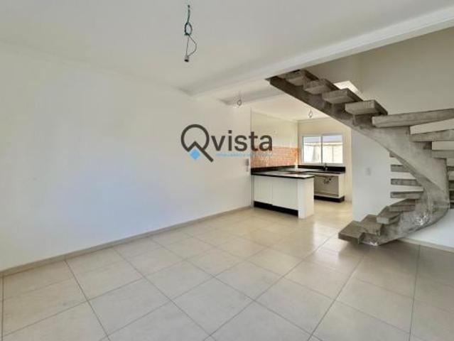 Casa duplex à venda em condomínio de casas na Praia da enseada, Guarujá, | QV.