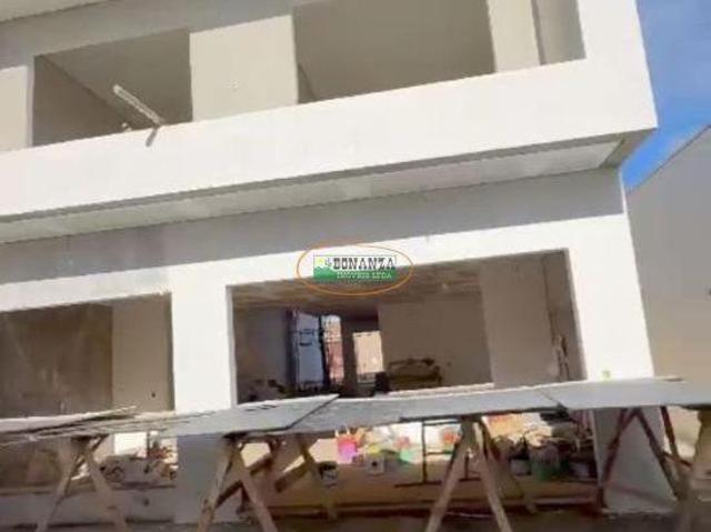 CASA DUPLEX À VENDA