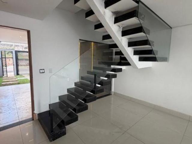 Casa Duplex com 3 quartos à venda em Belo Horizonte, no bairro Manacás