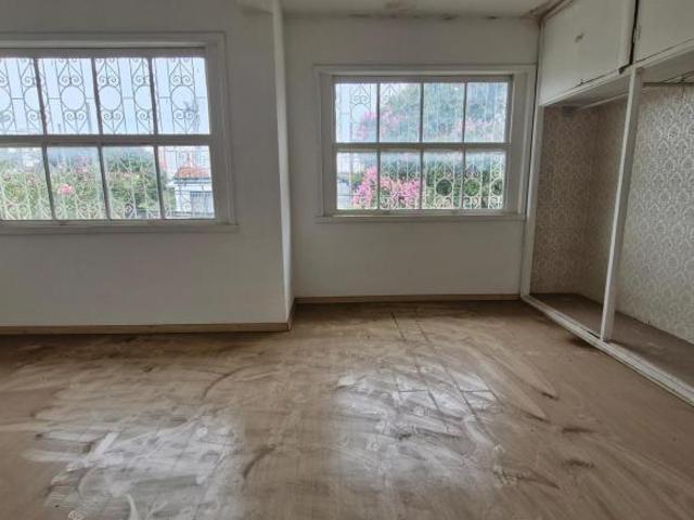 Casa Duplex com 3 quartos à venda em Belo Horizonte, no bairro Barro Preto