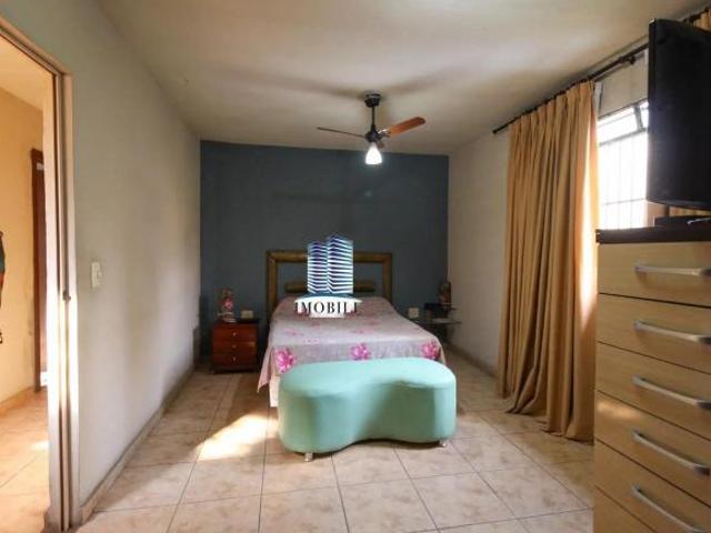 Casa Duplex com 4 quartos à venda em Belo Horizonte, no bairro Carlos Prates