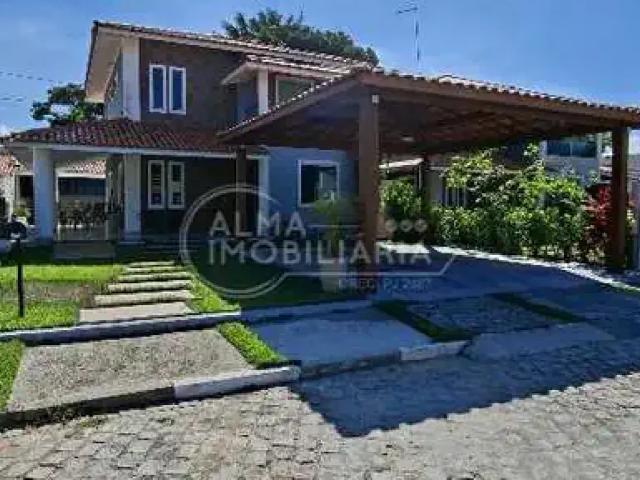 Casa Duplex com 4 Quartos, sendo 1 Suíte Master, Nascente, em Condomínio Fechado, para Aluguel no Portão do Sol em Buraquinho, Lauro de Freitas/BA