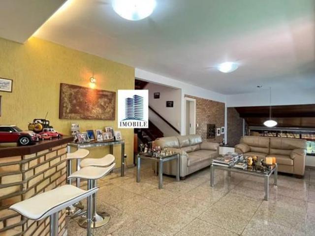 Casa Duplex com 5 quartos à venda em Belo Horizonte, no bairro Santa Lúcia