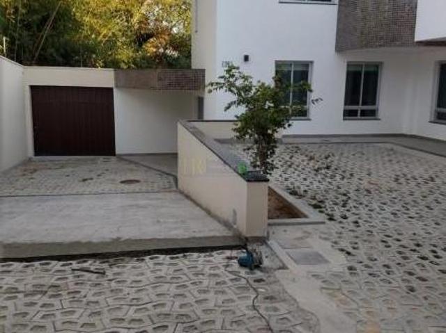 CASA DUPLEX COM ABAMENTO MODERNO CENTRO CONTAGEM