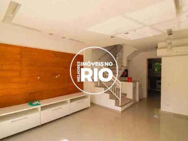 Casa Duplex com Sótão na Tijuca à venda