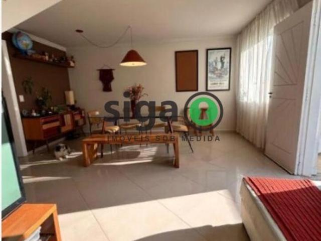 Casa duplex em condomínio no Jardim Pinheiros, 3 dormitórios e 2 vagas