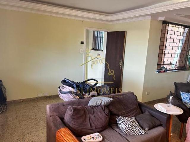 Casa Duplex em João Pinheiro, Belo Horizonte/MG