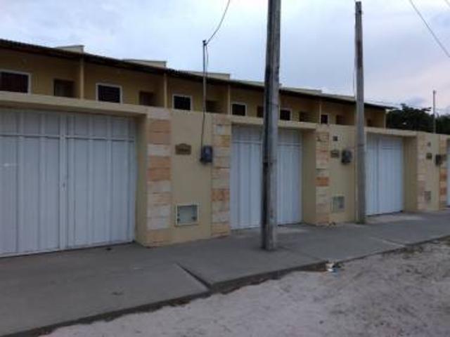 Casa Duplex Horizonte, CE no bairro Mal Cozinhado