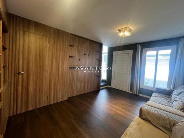 Casa Duplex Mobiliada, 3 Dormitórios, 3 Suítes, Sala De Estar, Cozinha, Área De