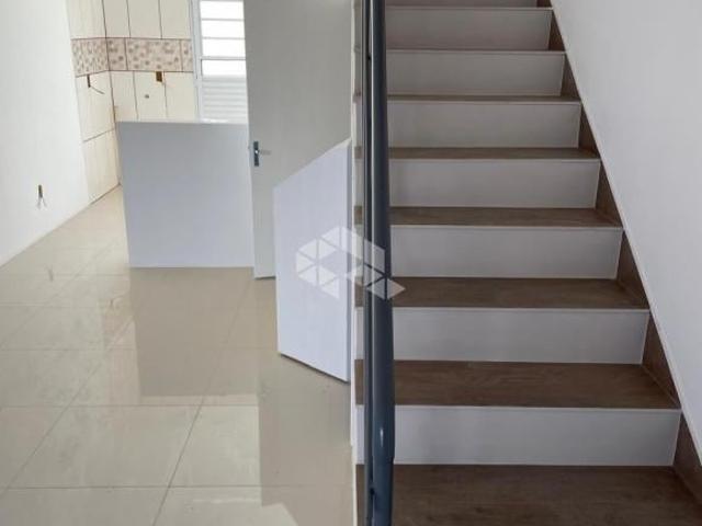 Casa Duplex nova, pronta para morar, com 02 dormitórios