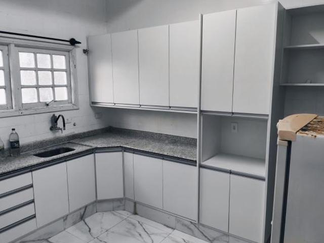 Casa duplex para Venda e Locação com 4 quartos, sendo 1 suíte Indaiá, Bertioga, SP