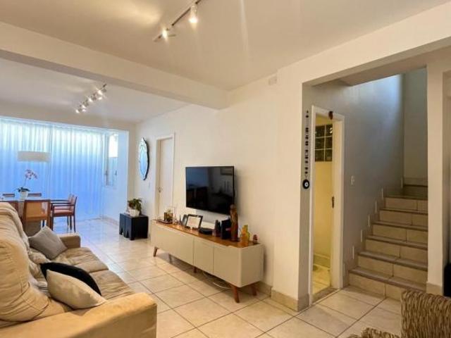 Casa em Condomínio para Venda em Belo Horizonte, Buritis, 3 dormitórios, 1 suíte, 3 banheiros, 2 vag