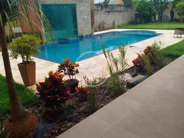 Casa duplex próximo da Lagoa Central