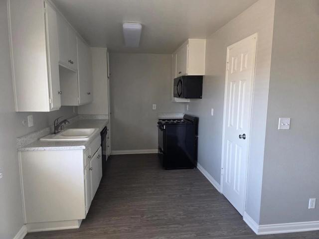 Casa de Mesa Apartments 2 Bedroom Apartment for Rent at 2515 W Winston Rd, Anaheim, CA 92804
