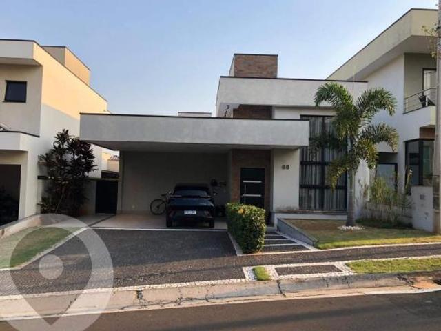 Casa de Alto Padrão mobiliada à Venda no Swiss Park, Campinas