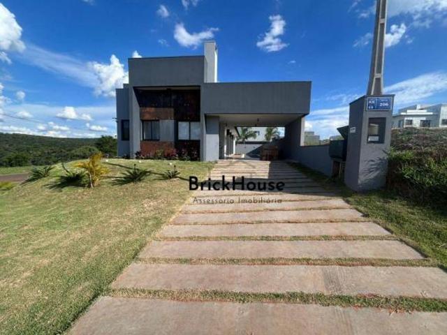Casa de Alto Padrão na Riviera de Santa Cristina XIII | Vista Permanente para a Represa Jurumirim •