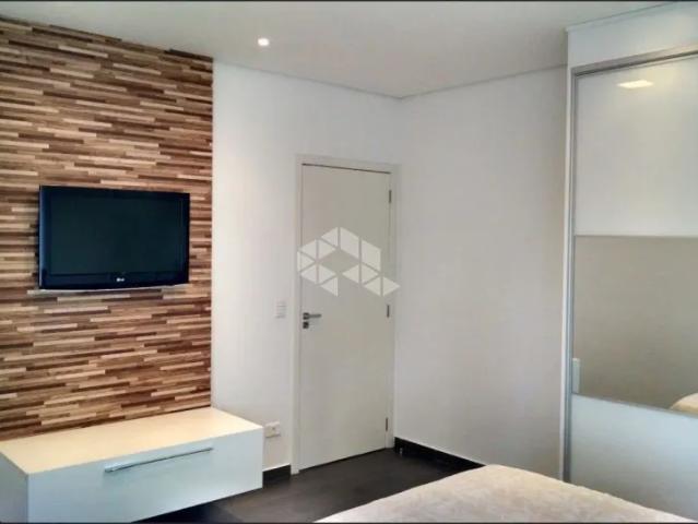 Casa de alto Padrão na subida da Serra com 06 dormitórios 03 suítes e 10 vagas