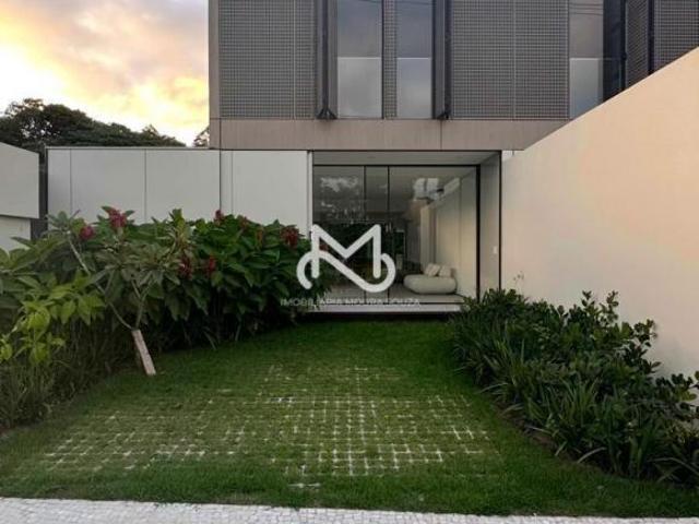 Casa de Alto Padrão no Módulo 11 em Riviera de São Lourenço