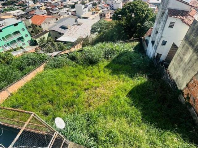 Casa de alto padrão no bairro Queluz