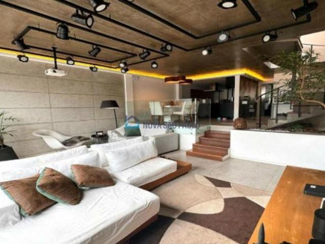 Casa de Alto Padrão no Campo Belo: 192m², 3 Quartos e Automação Completa