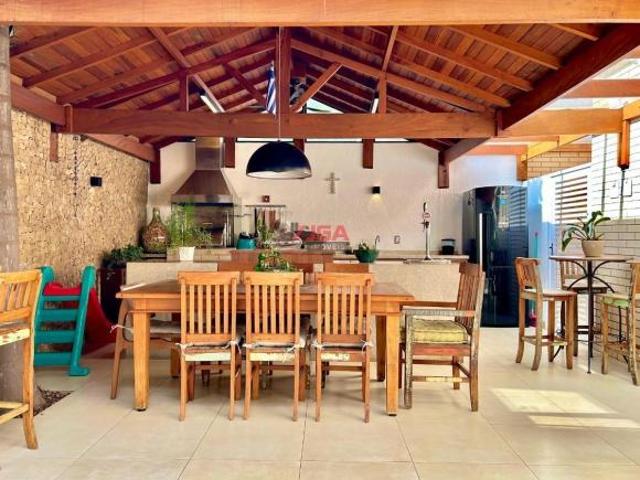 Casa de alto padrão no Campo Belo com 4 suites!