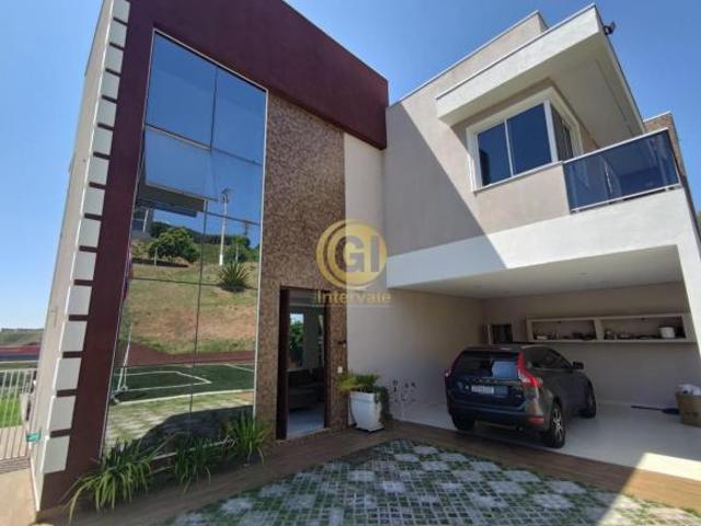 CASA DE ALTO PADRÃO NO CODOMÍNIO MIRANTE DO VALE EM JACAREÍ SP