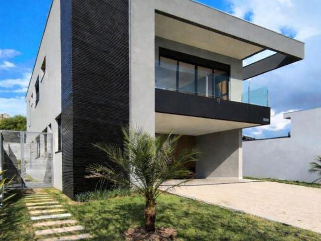 Casa de Alto Padrão no Condomínio Costa Laguna, Alphaville Lagoa dos Ingleses