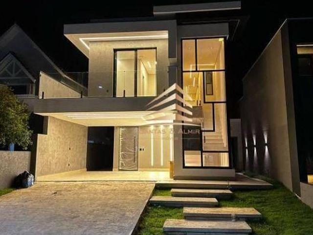 Casa de Alto Padrão no Condomínio Aruã – 4 Suítes, Acabamento Premium, Automação e Infra para Carro
