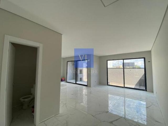 Casa de Alto Padrão no Condomínio Boulevard Boa Vista em Curitiba PR 3 Suítes + Ático Terraço para