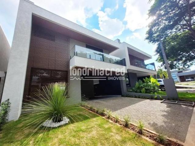 Casa de Alto Padrão no Condomínio Bella Vitta com 4 Suítes, Piscina, Área Gourmet e 236m² de Constru