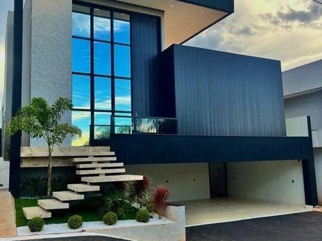 Casa de Alto Padrão no Condomínio Grand Trianon Exclusividade, Sofisticação e Tecnologia!