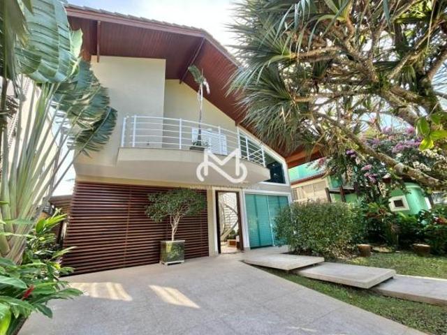 Casa de Alto Padrão no condomínio Hanga Roa, em Bertioga