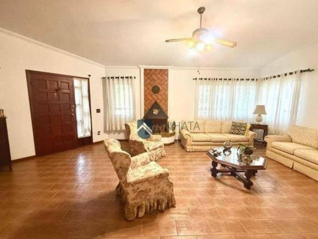 Casa de Alto Padrão no Condomínio Marambaia – 5 quartos, Gourmet Completo e Piscina Vinhedo /SP