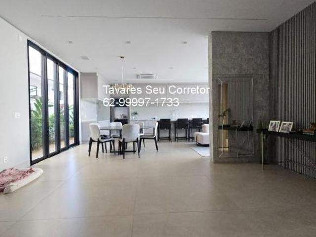 Casa de alto padrão no Condomínio Residencial Belas Artes em Anápolis GO