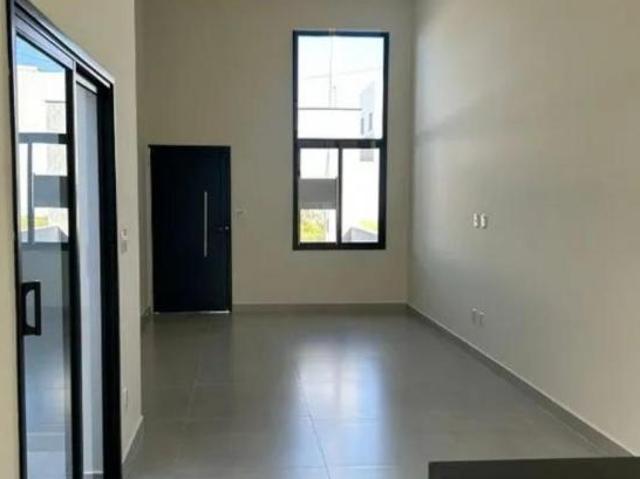 Casa de alto padrão no Condomínio Residencial Jardim em Sorocaba: 3 quartos, 1 suíte, 2 salas, 2 ban