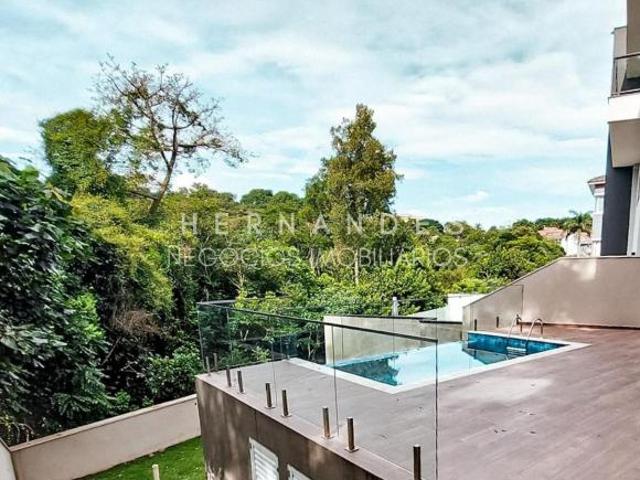 Casa de alto padrão no Condomínio Tarumã à venda