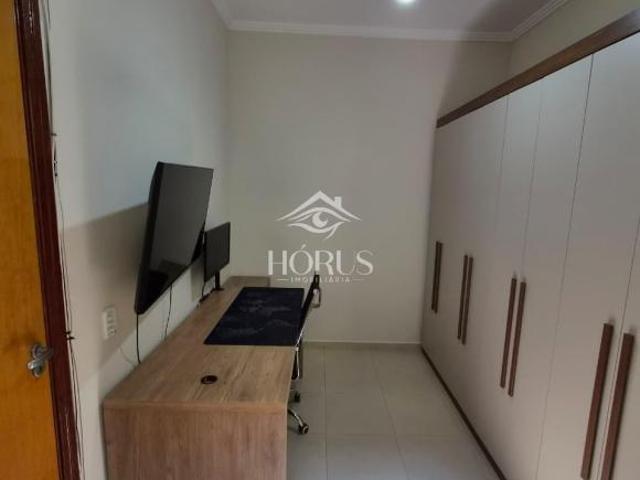Casa de alto padrão no Horto Florestal, Sorocaba SP: 3 quartos, 1 suíte, 1 sala, 1 vaga, 110m²! Venh