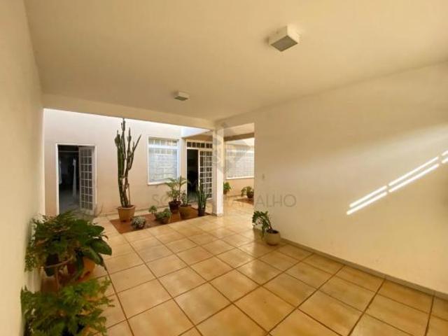 Casa de alto padrão no parque dos bandeirantes, em Ribeirão Preto SP