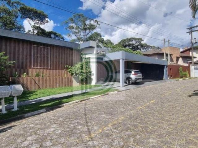 Casa de Alto Padrão no Parque Imperial da Cantareira 400m²