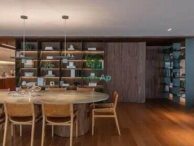 Casa de Alto Padrão no Sumarezinho – 4 Suítes, 4 Vagas, Office e Depósito