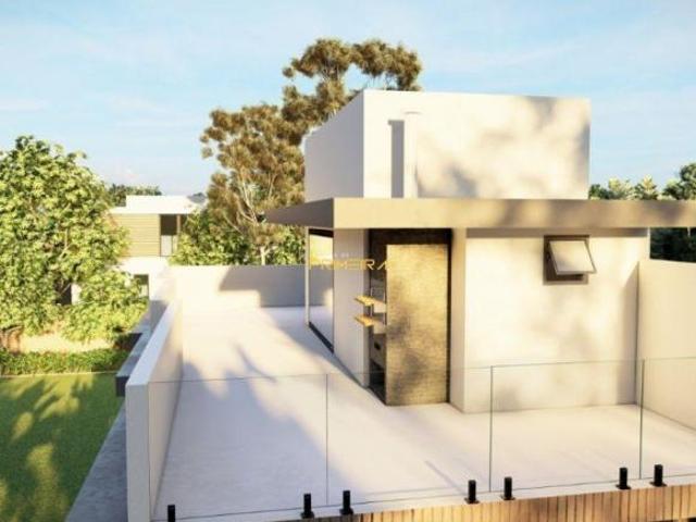 Casa de alto padrão no Santa Cândida