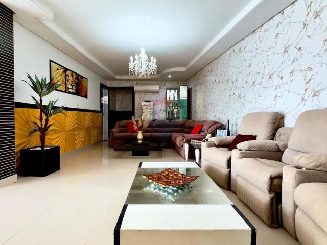 Casa de Alto Padrão no Seixas | 750m² + Área de Lazer Completa