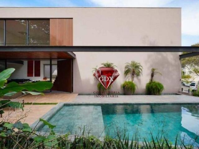 Casa de Alto Padrão no Tamboré 10
