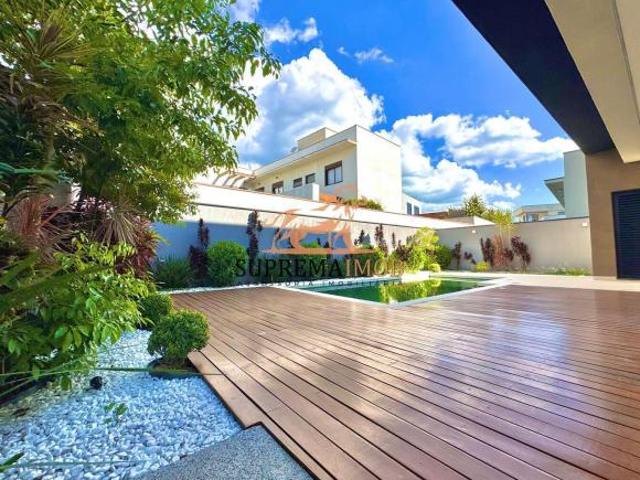 Casa de alto padrão à venda com 4 suítes Alphaville Nova Esplanada 4