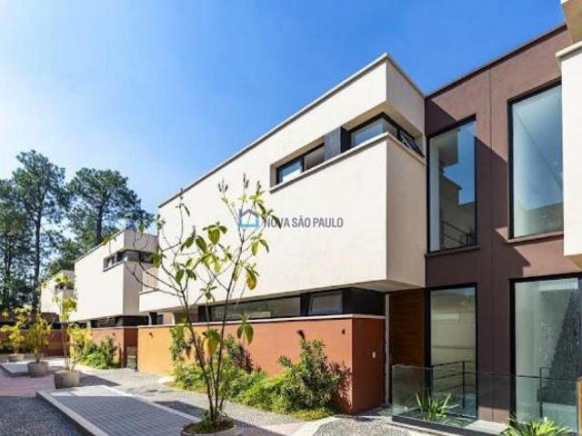 Casa de alto padrão à venda com 4 quartos, 4 suítes, 4 vagas, no Jardim Cordeiro